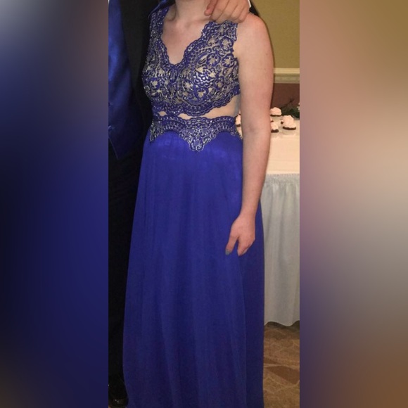Dancing Queen | Dresses | Elegant Royal Blue Prom Dress With Lace ...